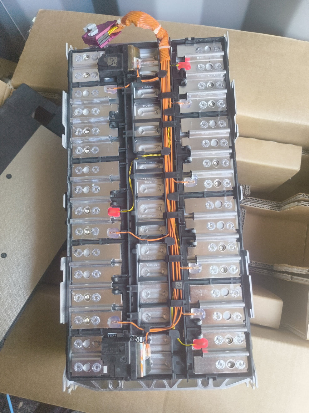 2.1 KWh BMW EV module – Second Life Battery Sales